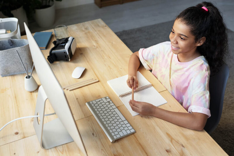 Two New EAB Surveys Reveal Troubling Trends in Student Behavior | EAB