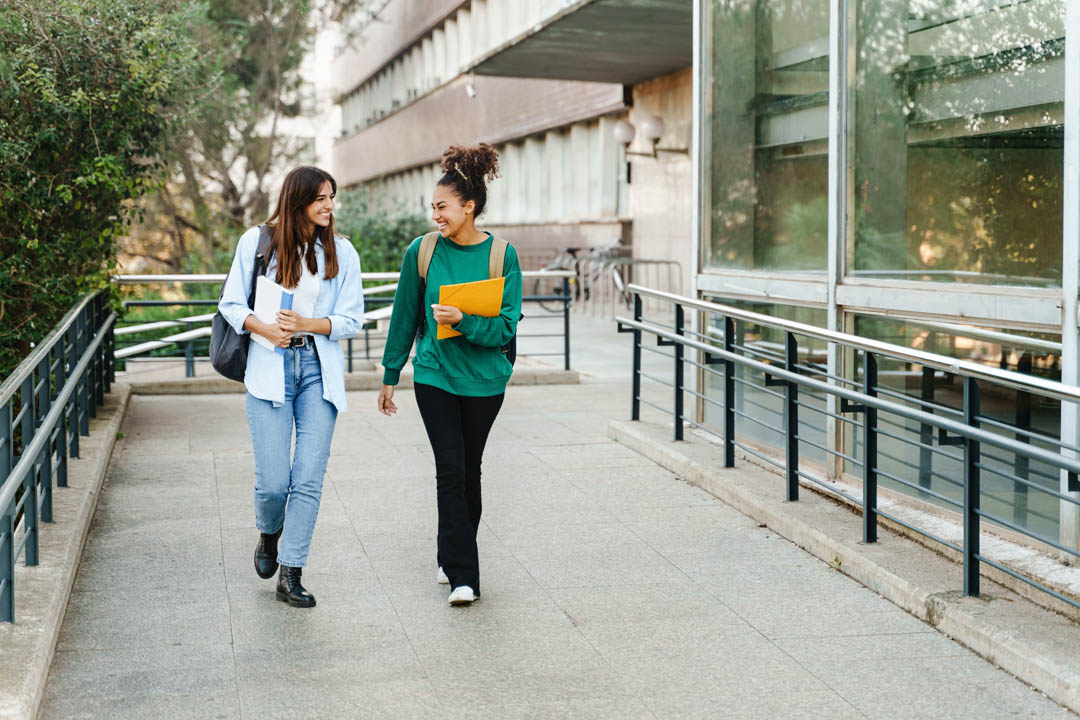 5 ways higher ed peer networking helps strengthen student support | EAB